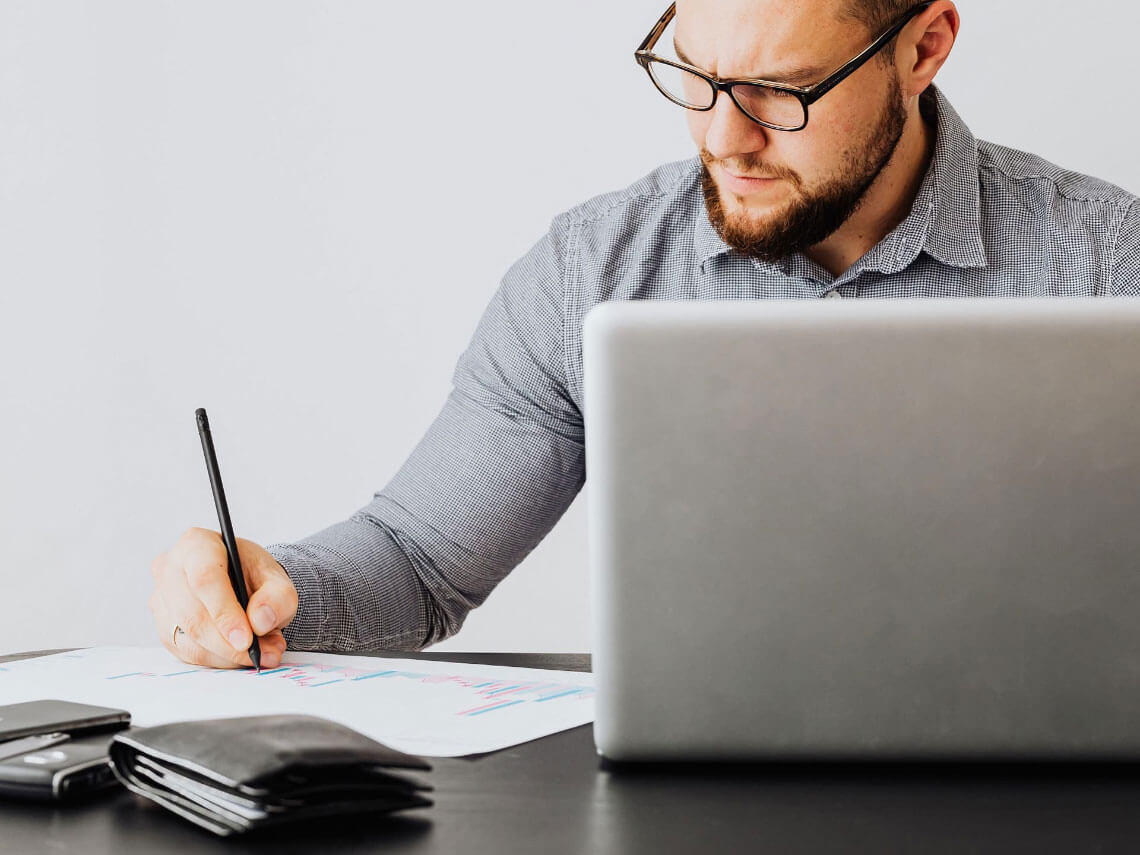 Turning around a reactive pharma supply chain – Petrocelli & Company ...